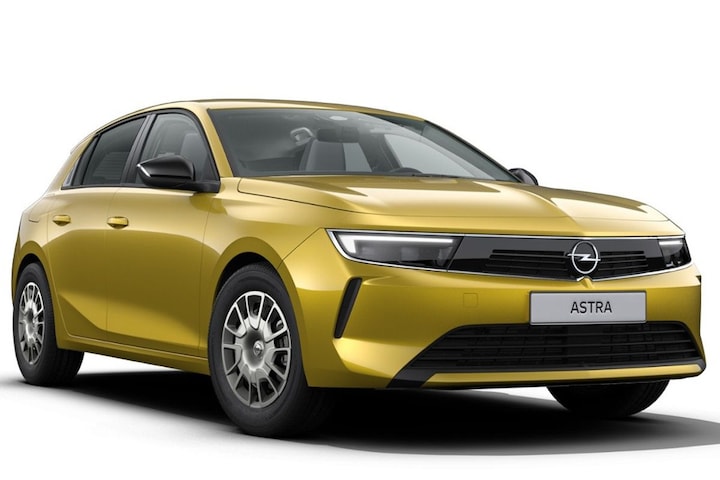 Opel Astra (2021) - Back to Basics - AutoWeek