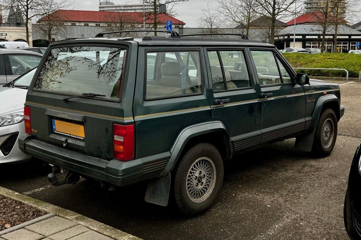 This Jeep Cherokee was a true pioneer - In the Wild - Techzle