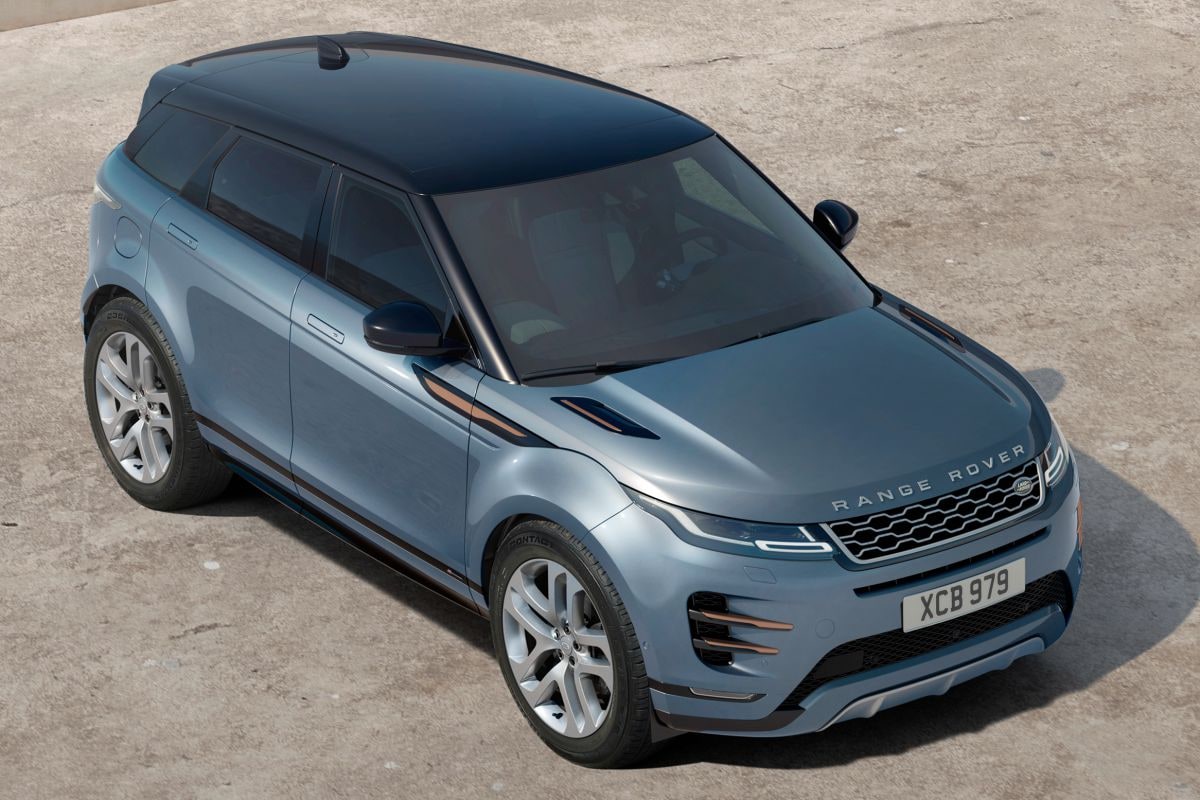 Land Rover Range Rover Evoque P300e AWD R-Dynamic S (2023) review