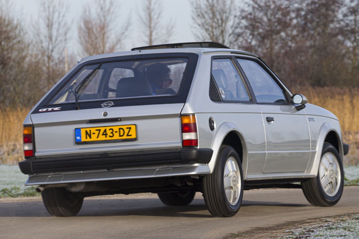 Opel Kadett GTE (1984) - zeldzaamste snelle Kadett die we ooit reden