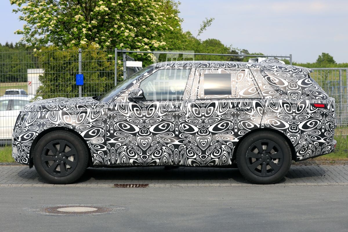 Blik to the Future: Land Rover Range Rover - AutoWeek