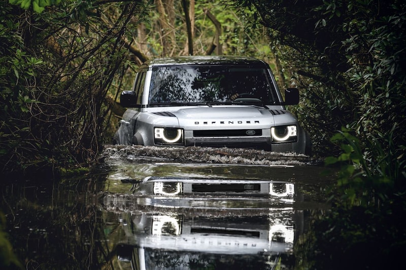 Land Rover Defender 110 P635 Octa Edition One prijs en specificaties