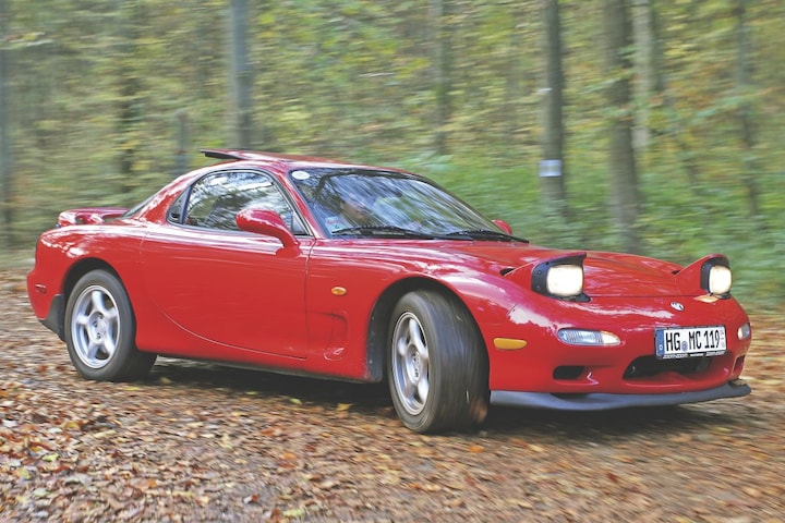Test: Mazda RX-7 - AutoWeek