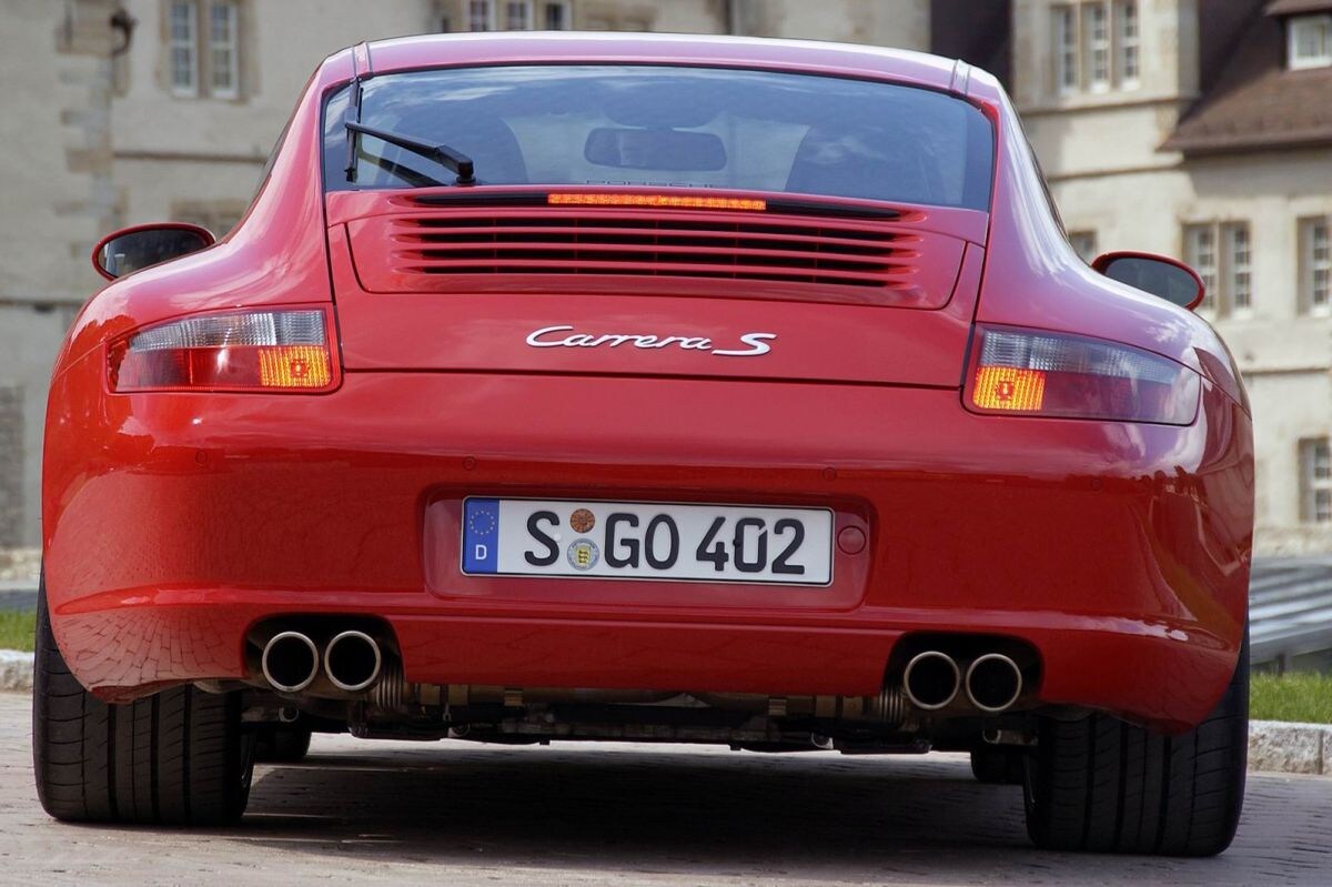 Porsche 911 (997) - Facelift Friday - AutoWeek