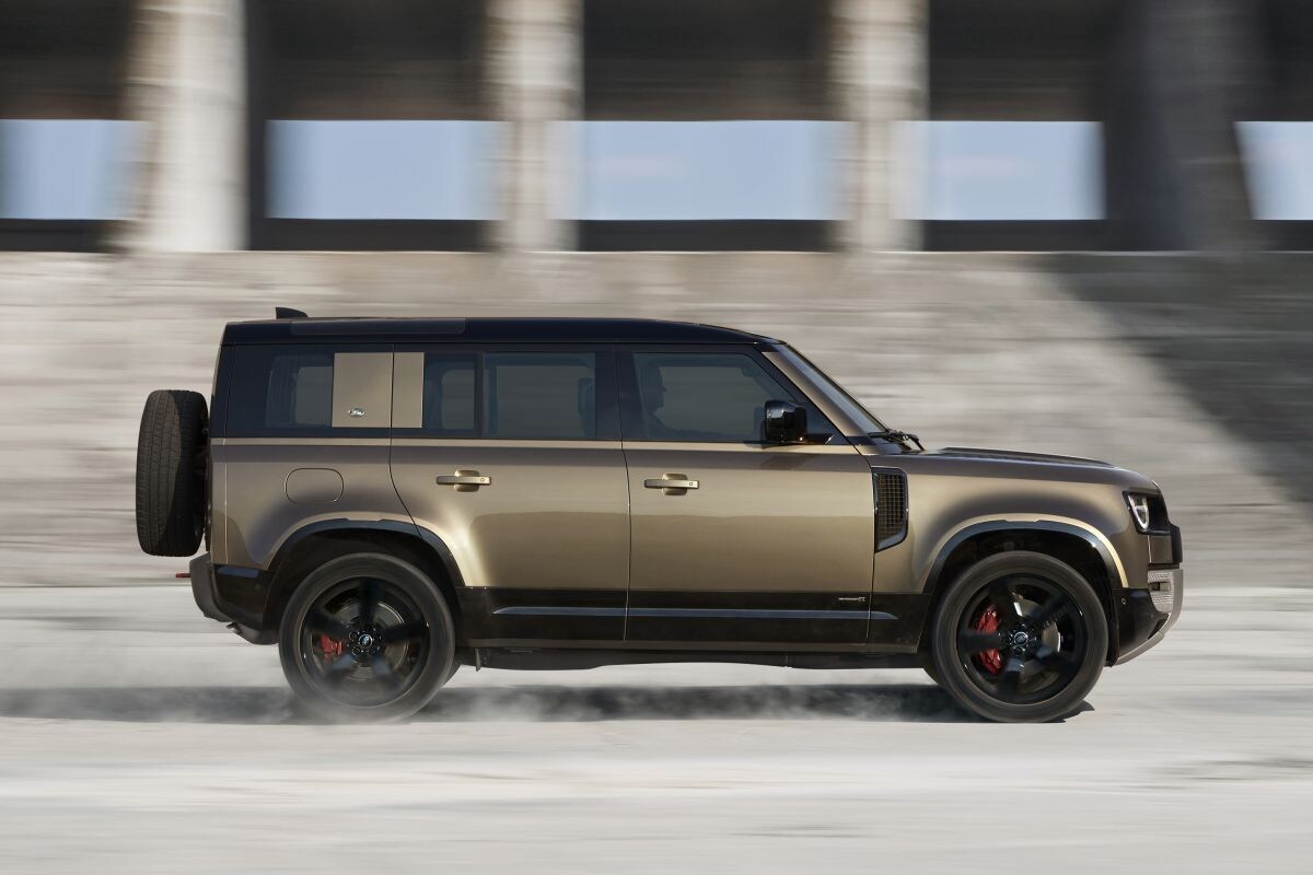 Land Rover Defender 110 P635 Octa Edition One prijs en specificaties