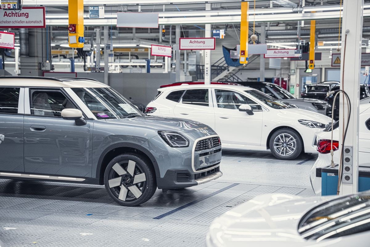 Away from Born: the Mini Countryman is now being built here - Techzle