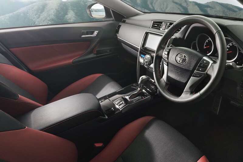 Toyota neemt afscheid van Mark X - AutoWeek