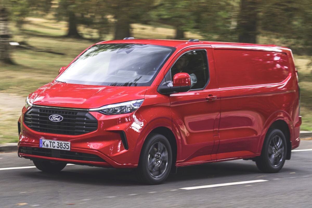 Ford Transit Custom L2H1 2.5 PHEV Trend prijs en specificaties