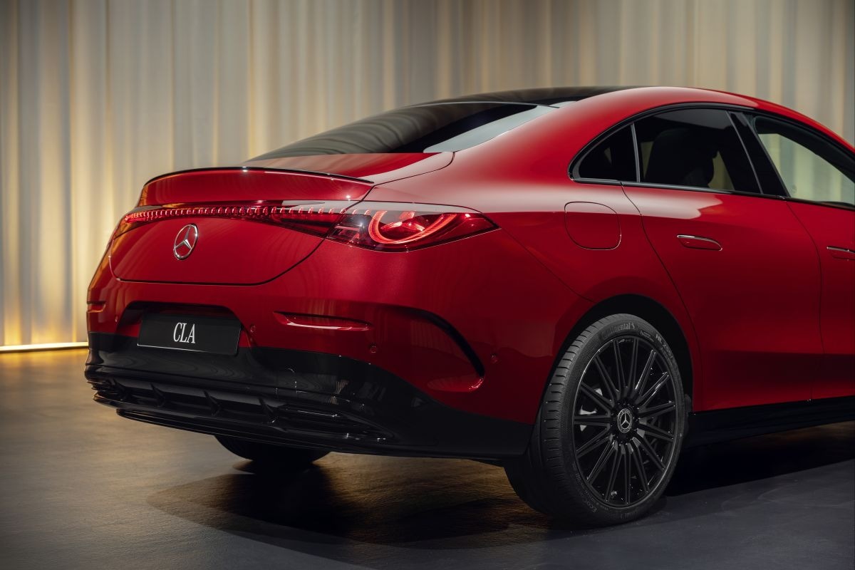 Dit is de nieuwe Mercedes-Benz CLA, zowel elektrisch als met benzine