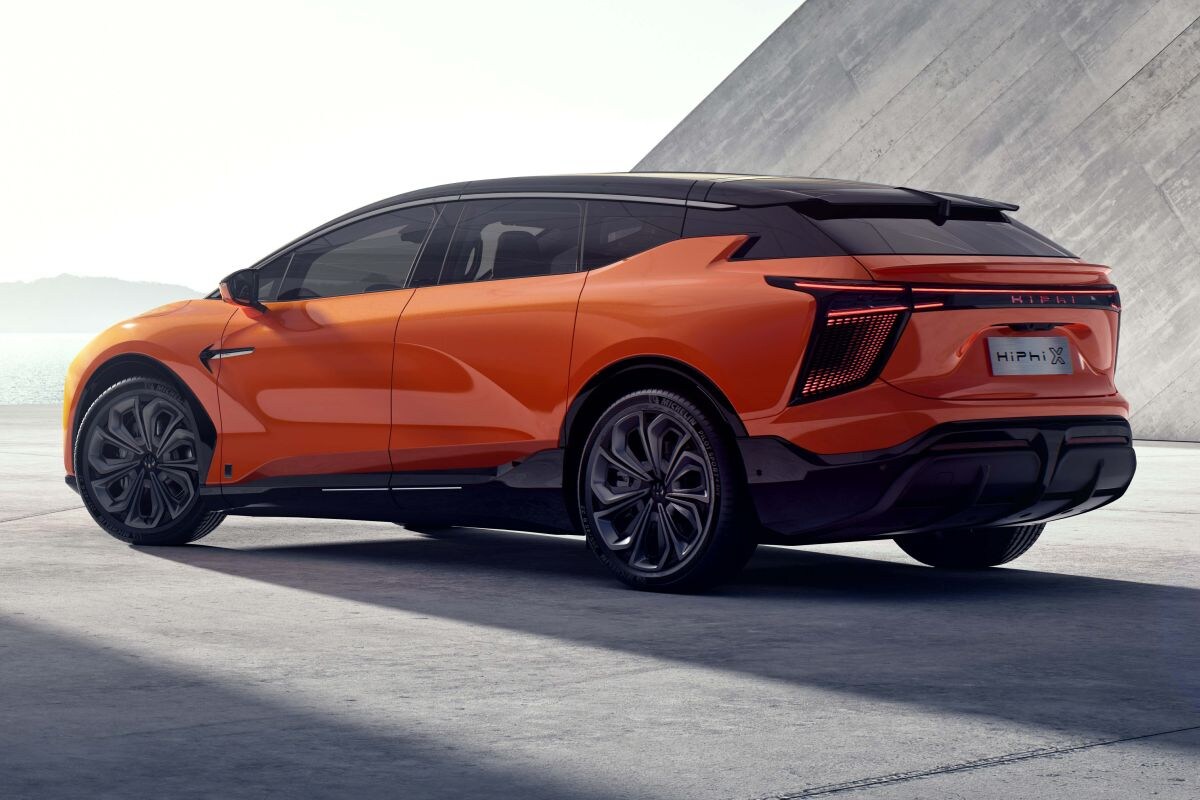 HiPhi X: Chinese Model X-achtige naar Europa - AutoWeek