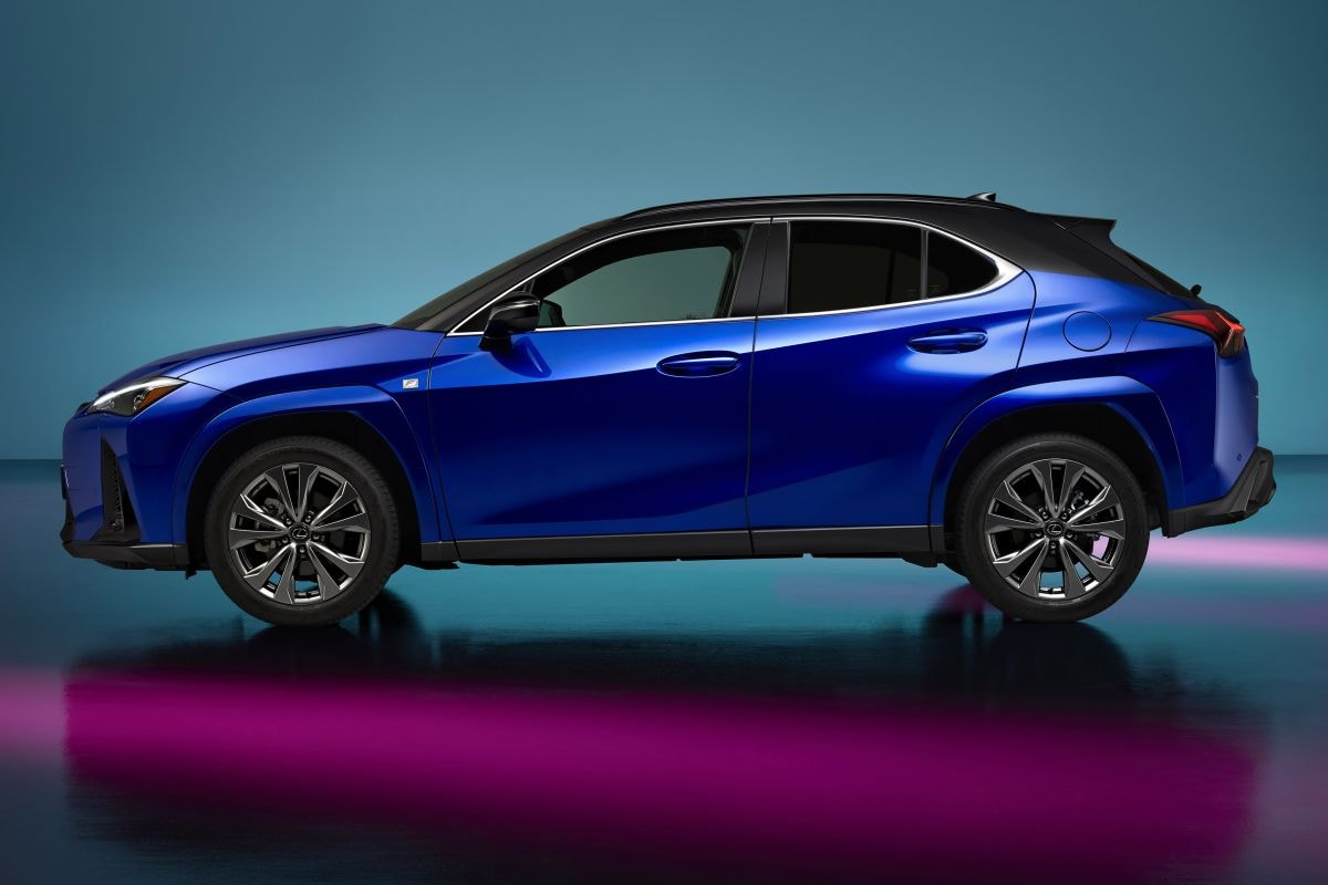 Lexus UX voortaan als 300h: sterker en zuiniger - AutoWeek