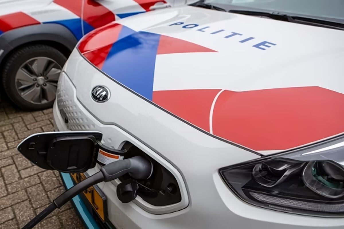 Tender started for electric police cars - Techzle