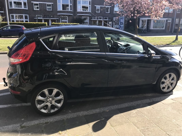 Ford Fiesta 1.6 Titanium (2009) review - AutoWeek