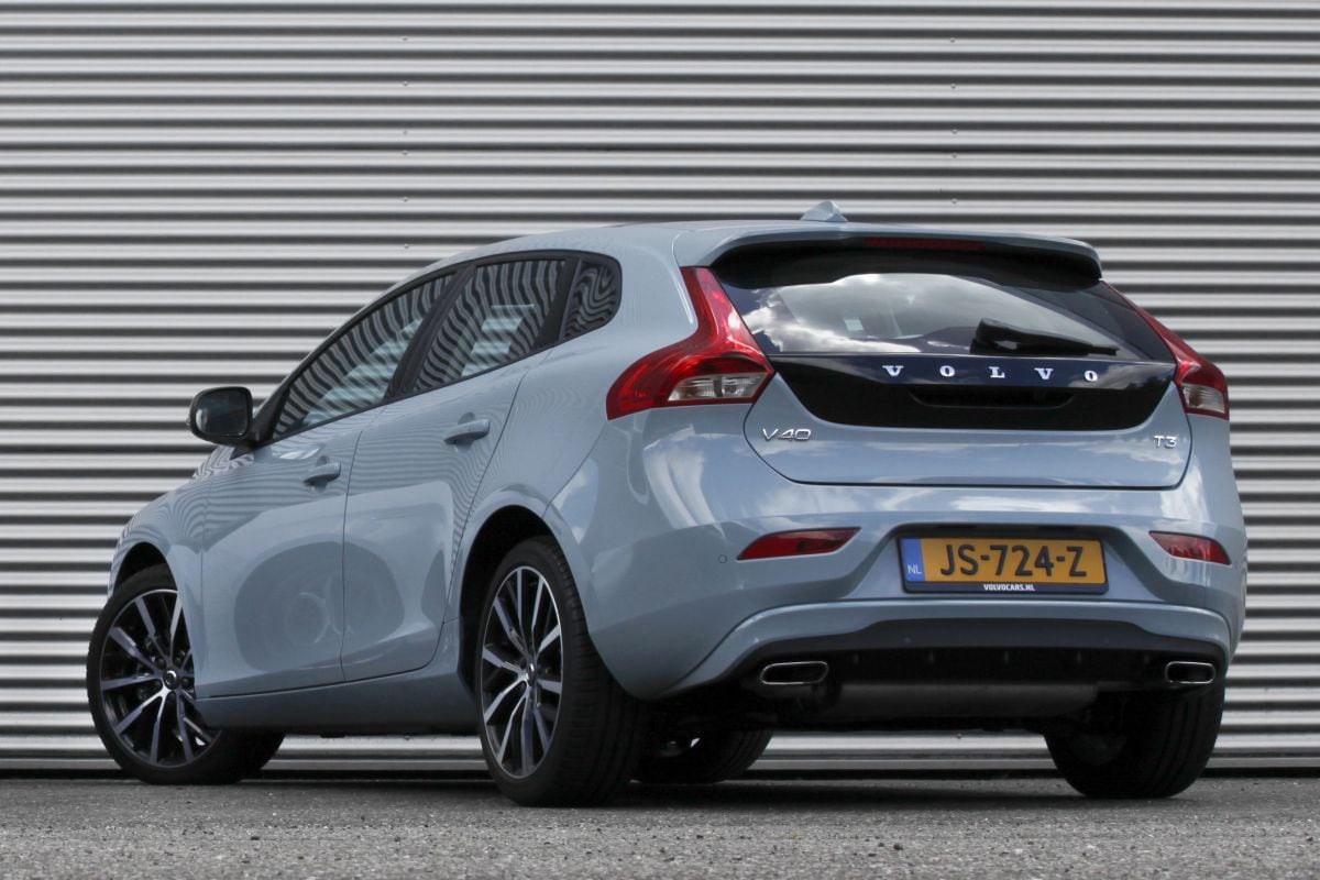 Test: Volvo V40 T3 (2016) - AutoWeek