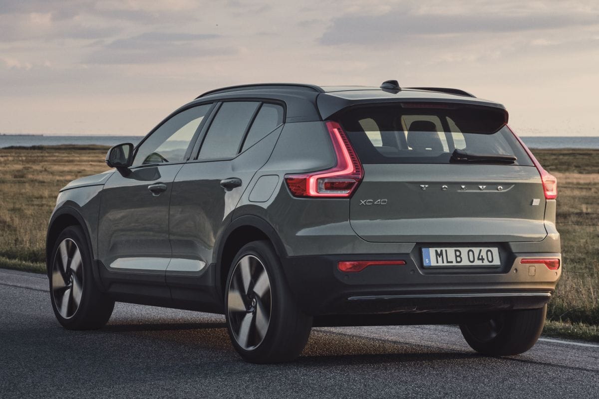 Volvo XC40 Recharge Extended Range Plus prijs en specificaties