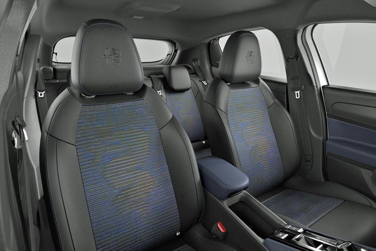 Alfa Romeo Junior - Back to Basics - AutoWeek.nl