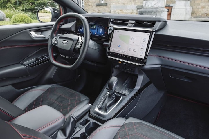 Nieuwe Ford Puma getest door AutoWeek