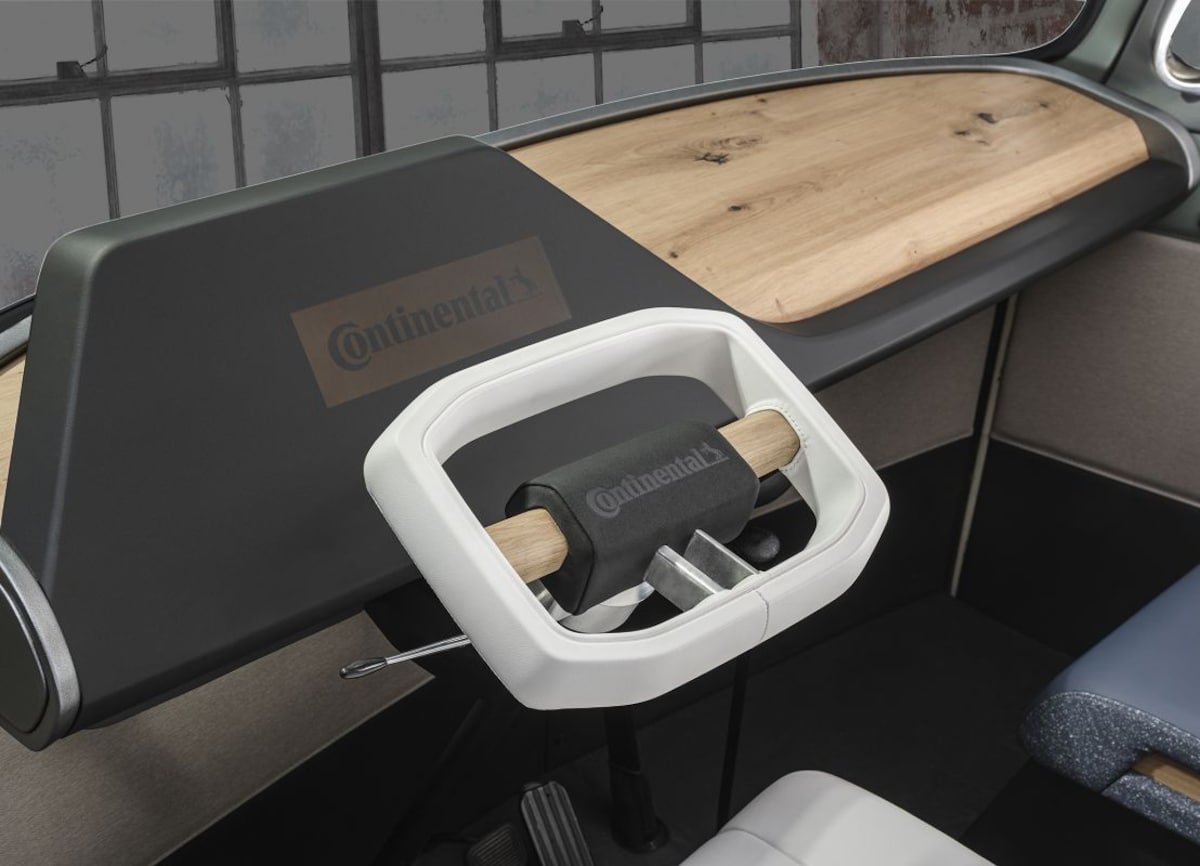 Klassieke Volkswagen T2 met hypermodern interieur - AutoWeek