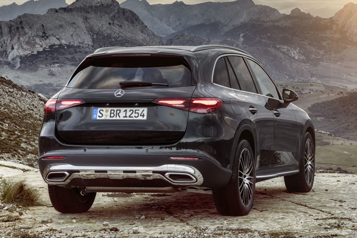 Mercedes-Benz GLC 300 e 4MATIC AMG Line prijs en specificaties