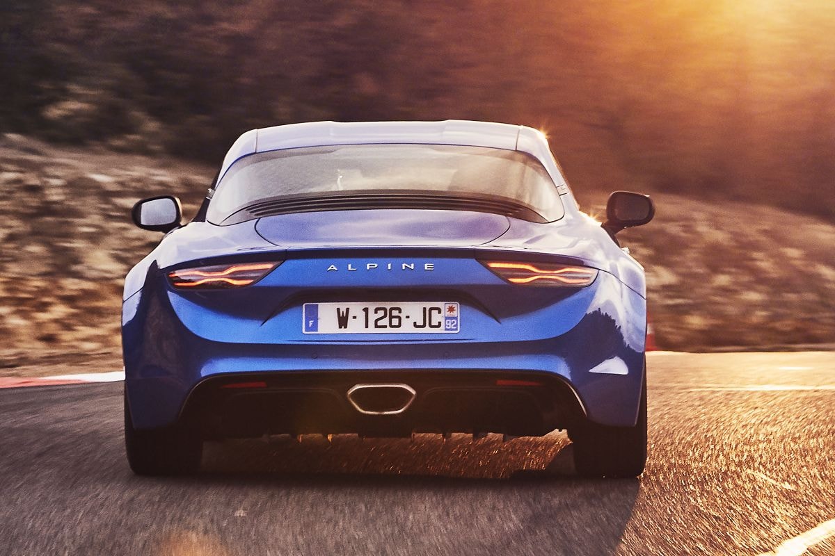 Alpine A110 Legende (2019) review - AutoWeek