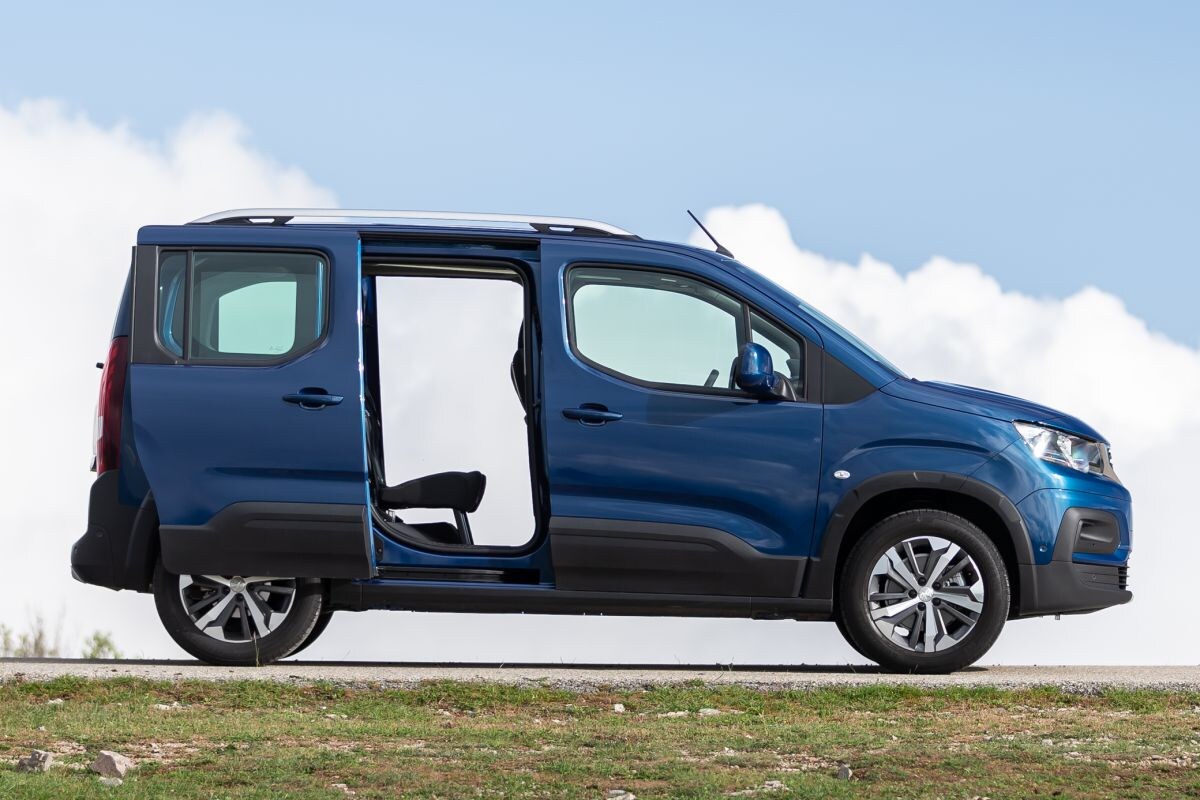 Peugeot Rifter Allure 1.2 PureTech 130 prijs en specificaties