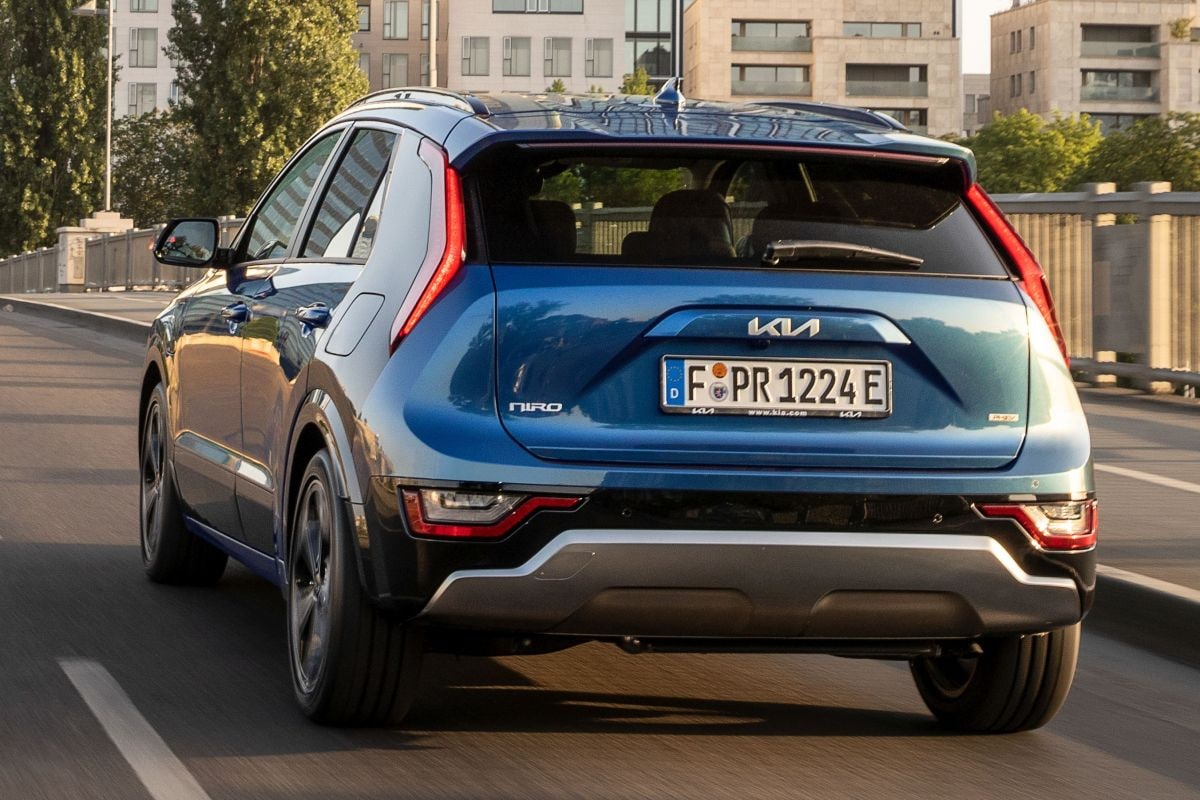 Kia Niro 1.6 GDi Hybrid Comfortline (2024) review - AutoWeek