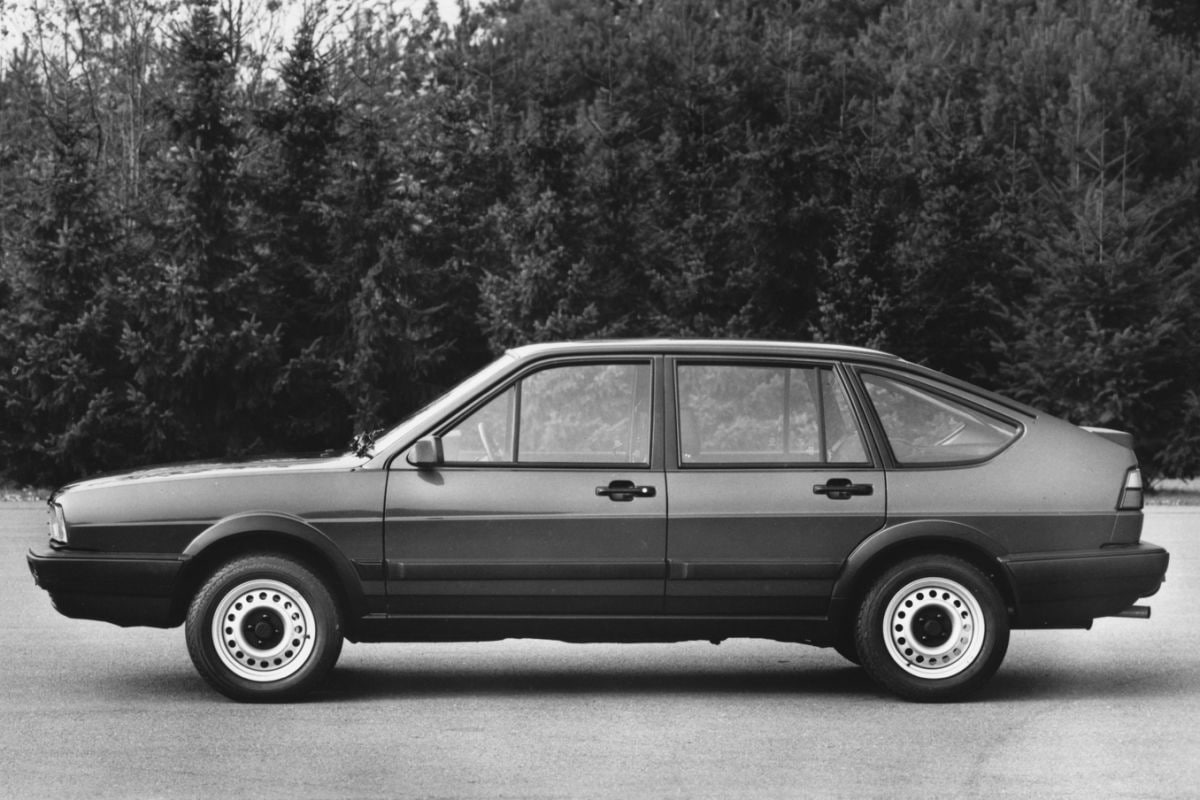 Volkswagen Passat B2 - Facelift Friday - AutoWeek