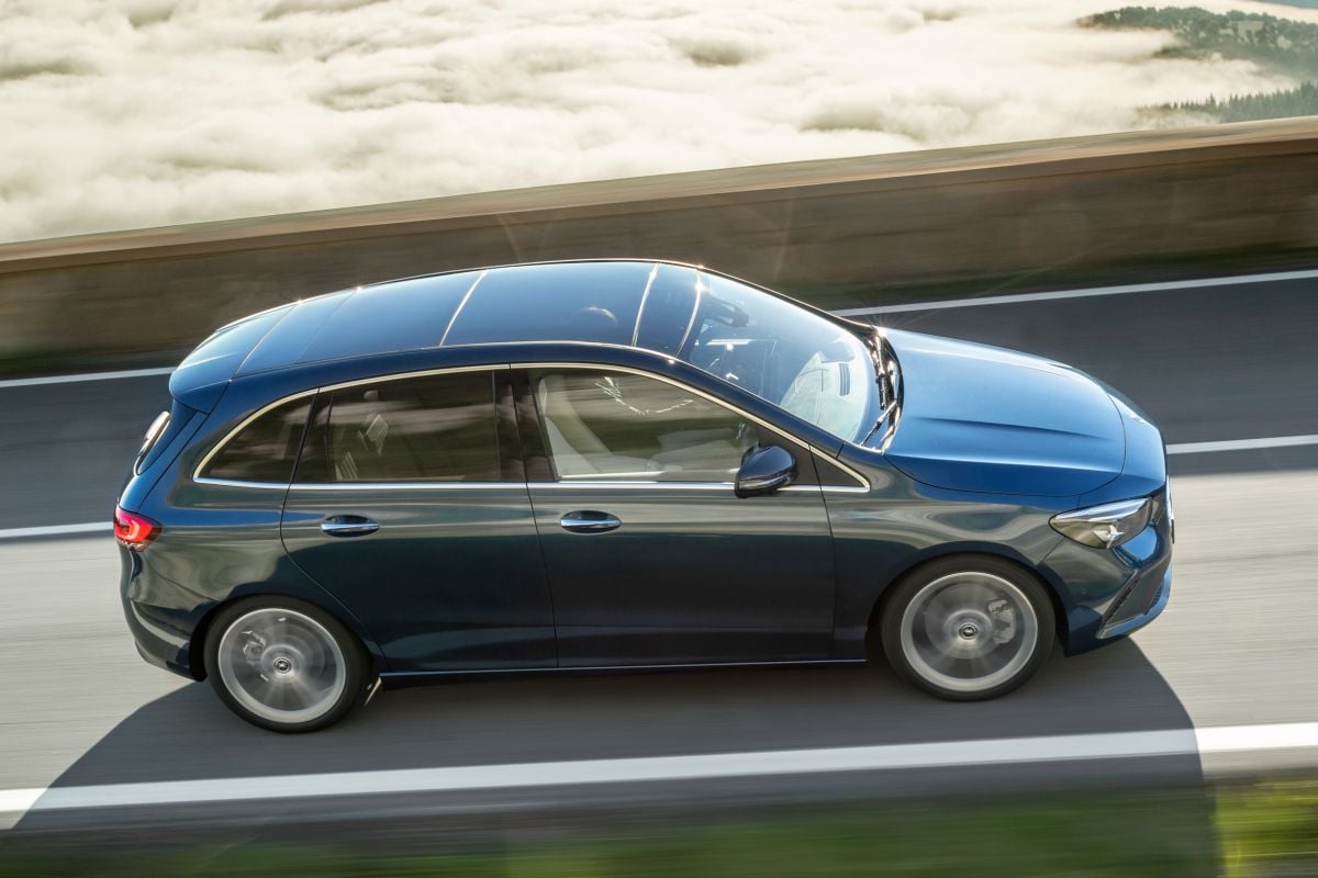 Mercedes-Benz B 250 e AMG Line (2022) review - AutoWeek