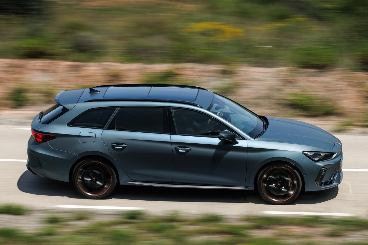 Cupra Leon Sportstourer 1.5 e-Hybrid VZ Extreme prijs en specificaties