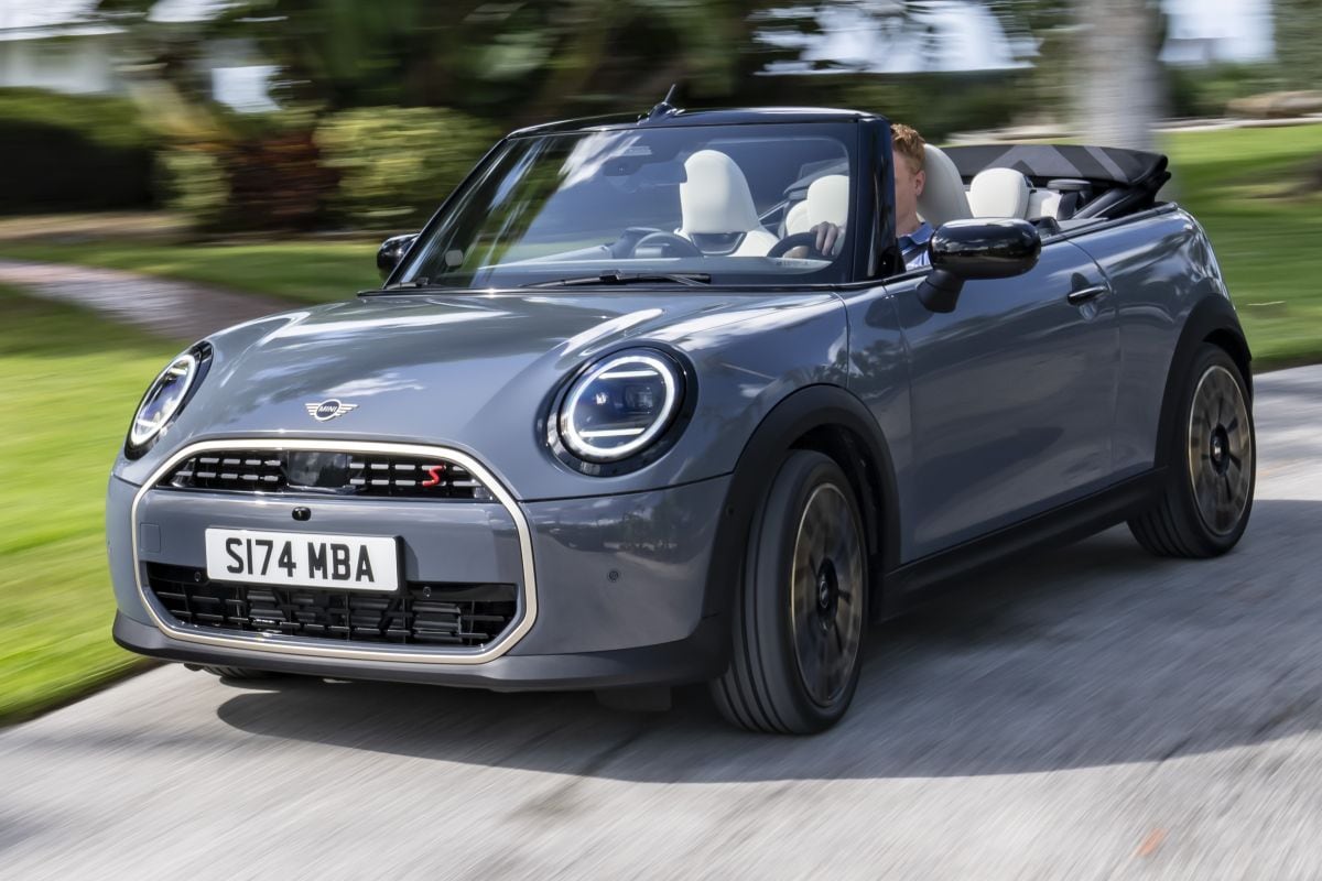 Mini Cooper Cabrio: open buitenbeentje - AutoWeek