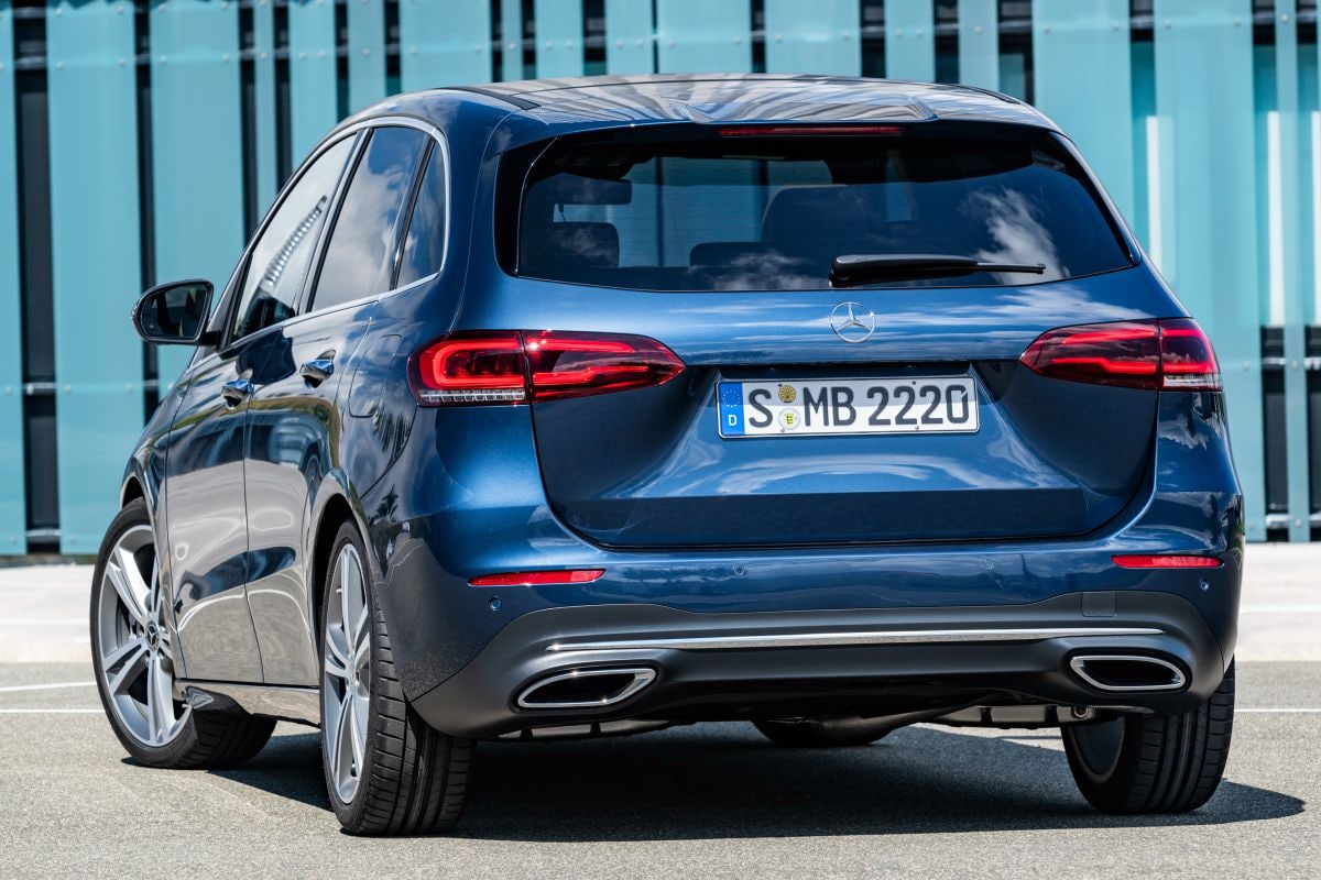 Mercedes-Benz B 250 e AMG Line (2022) review - AutoWeek