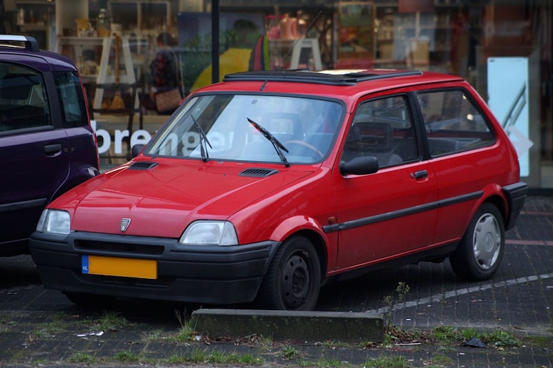 Deze Rover 111 heeft weinig soortgenoten meer in ons land - In het