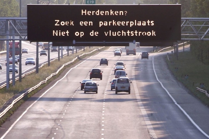 Alleen in deze situaties mag je de vluchtstrook gebruiken
