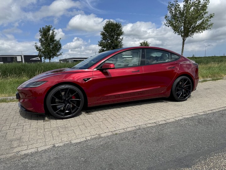 Tesla Model 3 Performance AWD (2025) review - AutoWeek