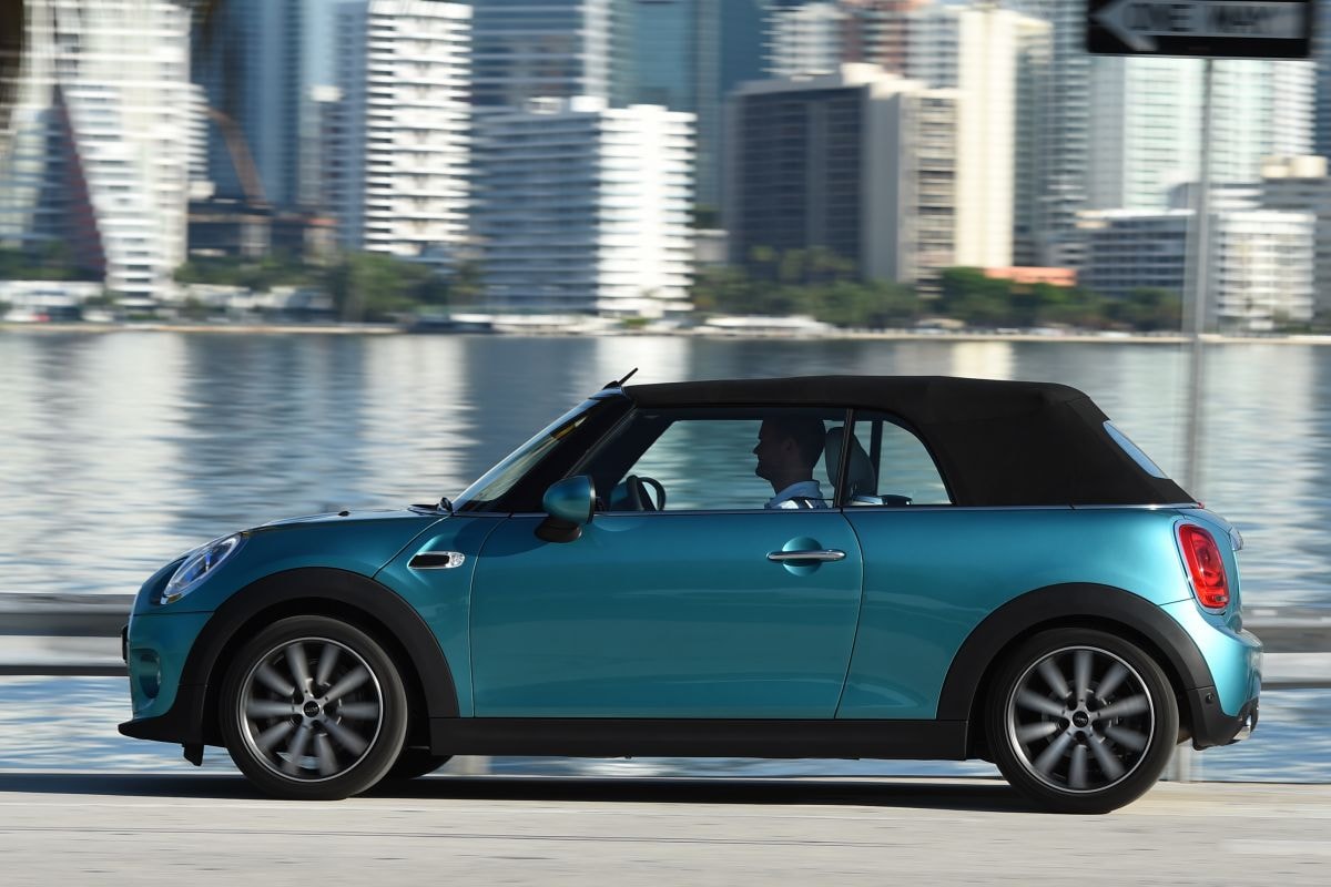 Mini Cabrio One prijs en specificaties - AutoWeek