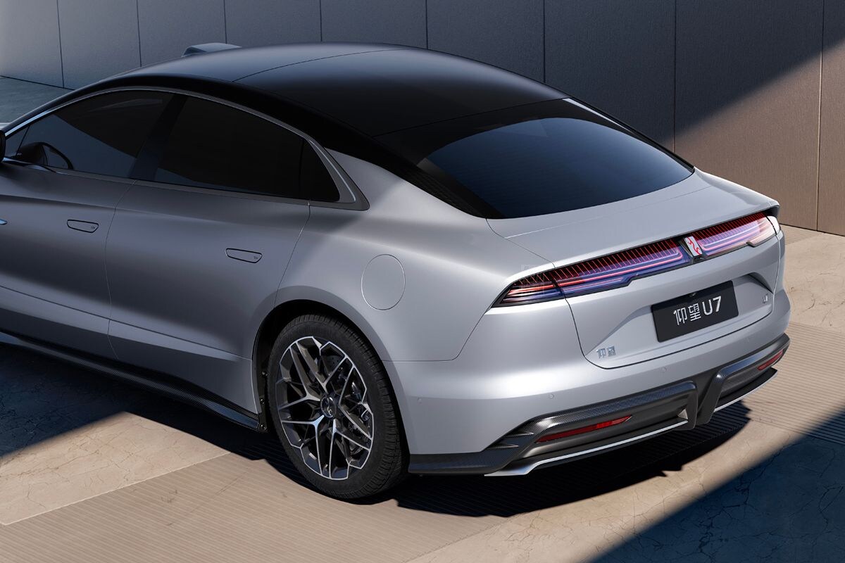 New electric premium sedan from BYD: Yangwang U7 - Techzle