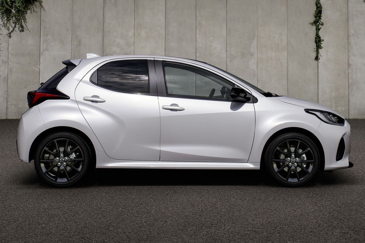 Mazda 2 Hybrid Centre-Line prijs en specificaties - AutoWeek