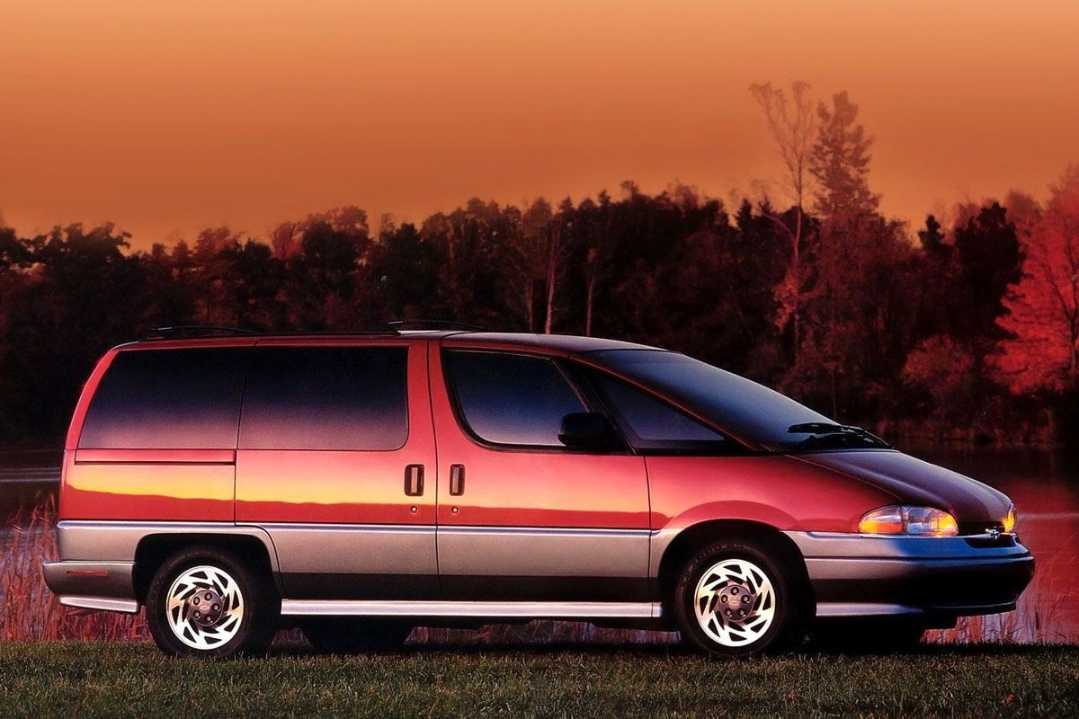 Facelift Friday: Pontiac Trans Sport/Chevrolet Lumina APV