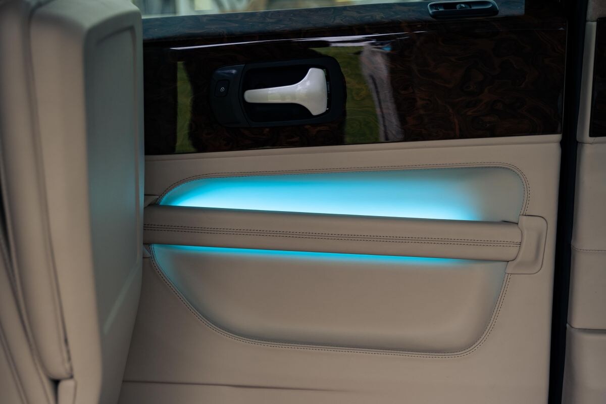 VIP LEVC Taxi is extreem luxe London Cab - AutoWeek