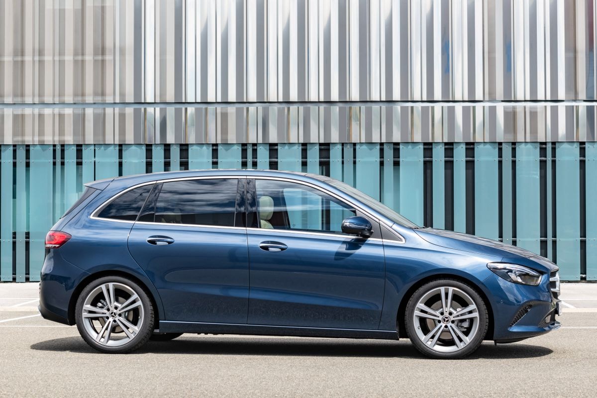 Mercedes-Benz B 250 e AMG Line (2022) review - AutoWeek