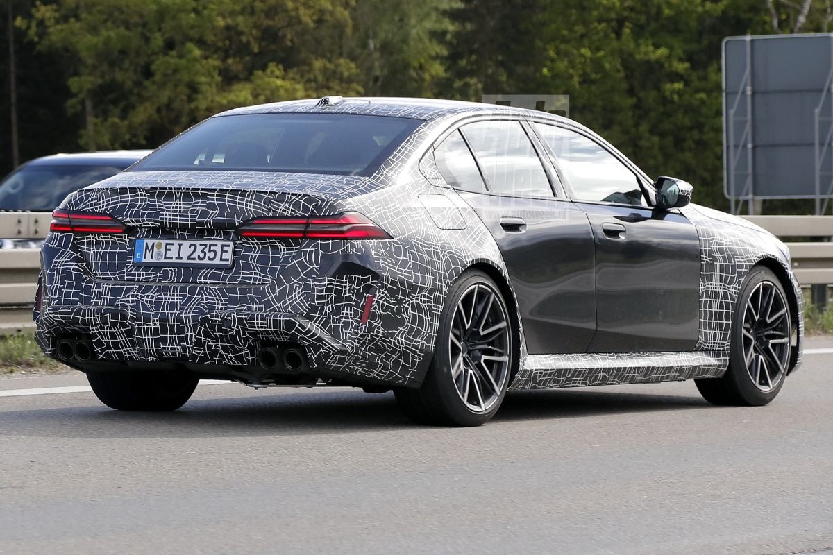 Nieuwe BMW M5 beter te zien dan ooit - AutoWeek