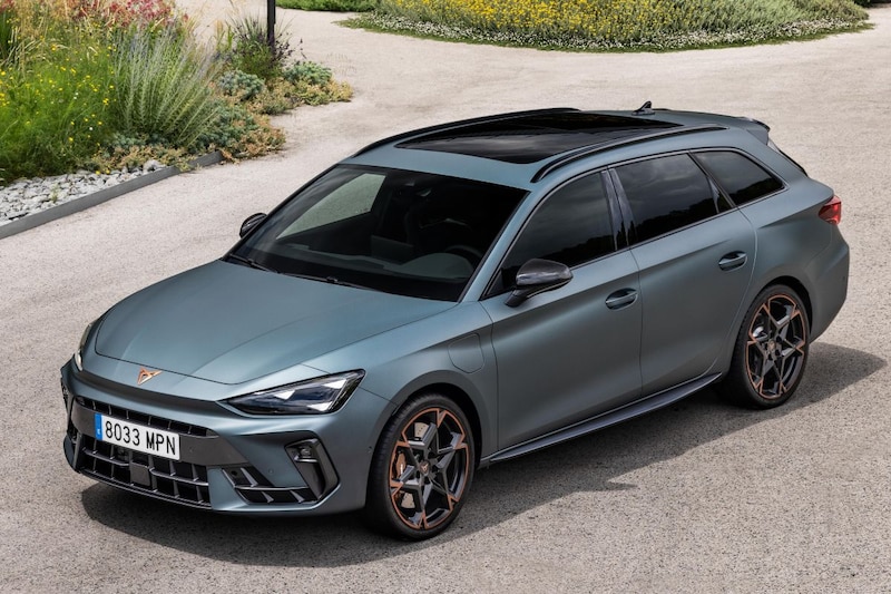 Cupra Leon Sportstourer 1.5 e-Hybrid VZ Extreme prijs en specificaties