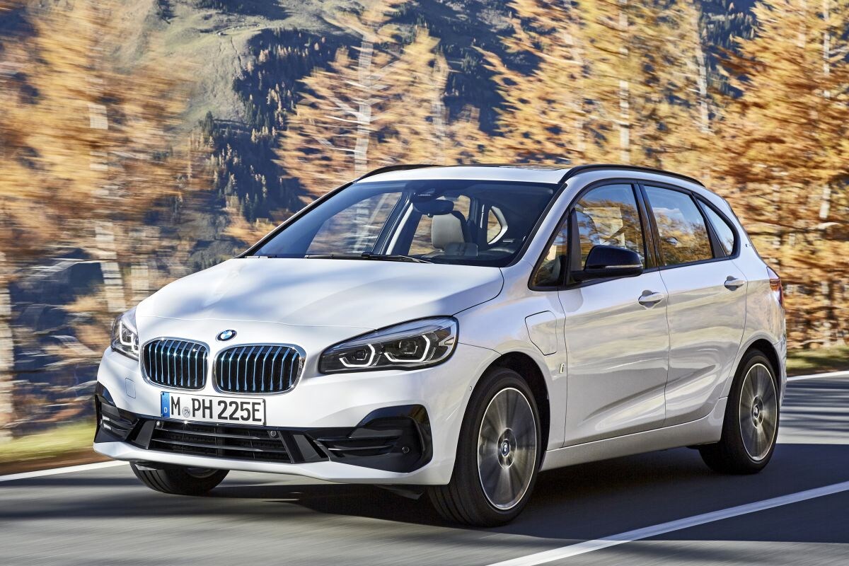 BMW 225xe iPerformance Active Tourer (2019) review - AutoWeek