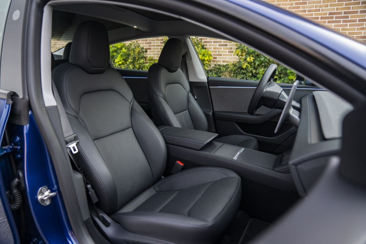 Tesla Model 3 RWD prijs en specificaties - AutoWeek