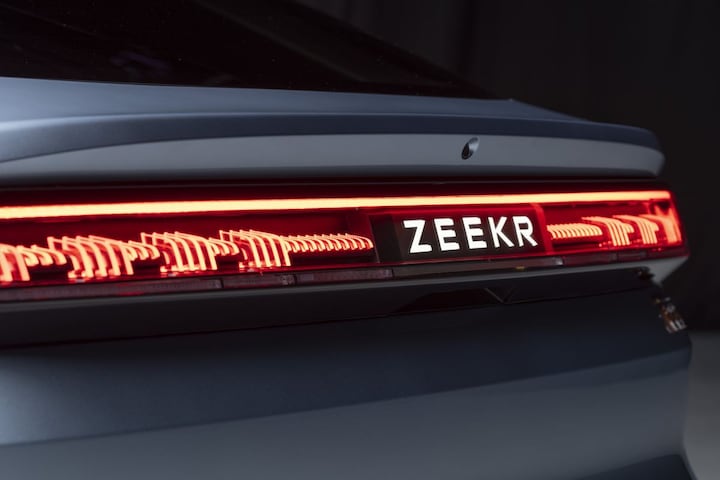 Test: elektrische Zeekr 001 - AutoWeek