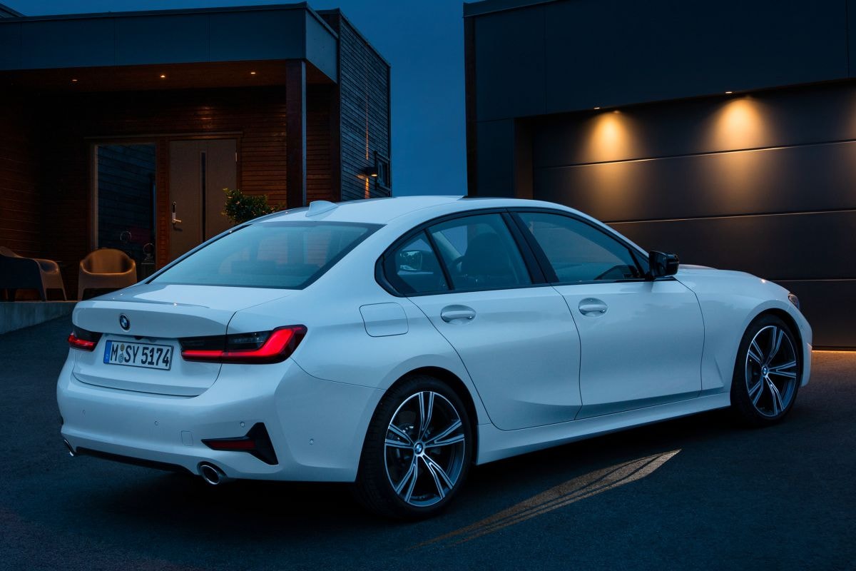 BMW 320e prijs en specificaties - AutoWeek