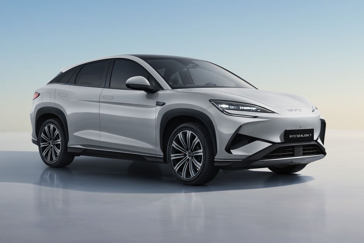 BYD Sealion 7 is klaar voor Europa - AutoWeek.nl