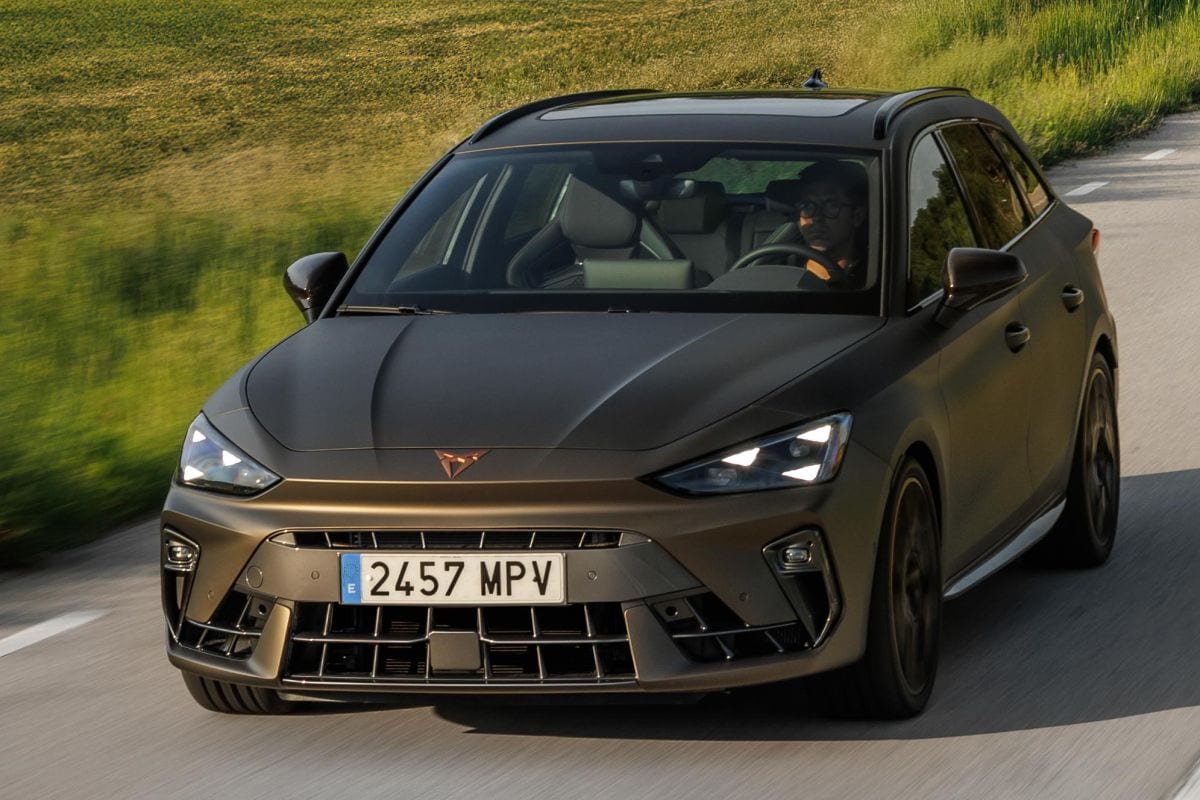 Cupra Leon Sportstourer 1.5 e-Hybrid VZ Extreme prijs en specificaties