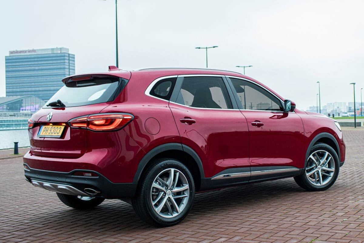 MG EHS - Back to Basics - AutoWeek