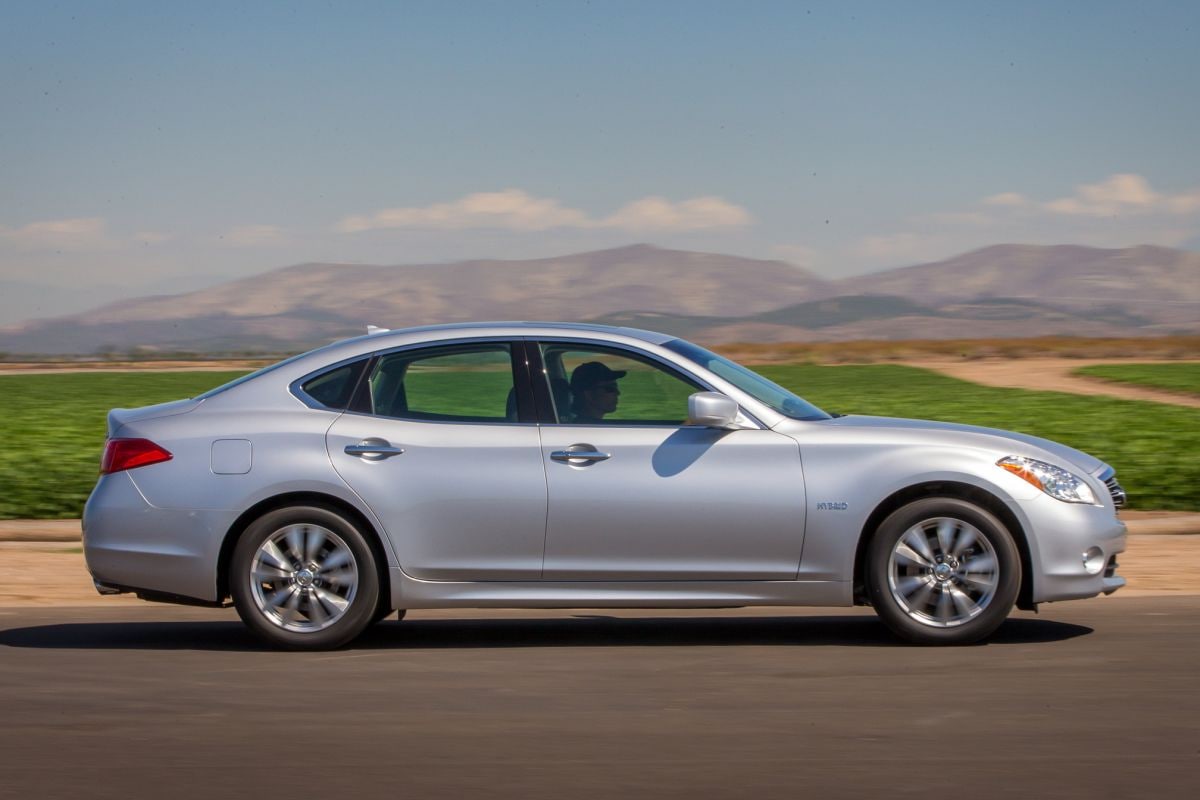 Infiniti Q70 3.0D GT prijs en specificaties - AutoWeek